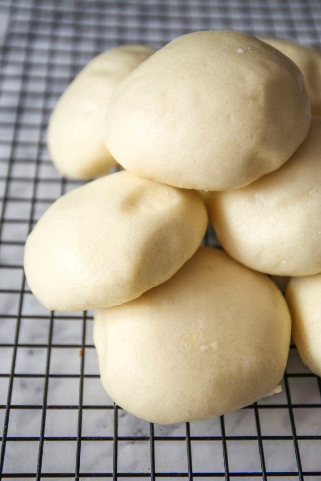 Kuski na parze, pyzy drożdżowe - przepis Marty